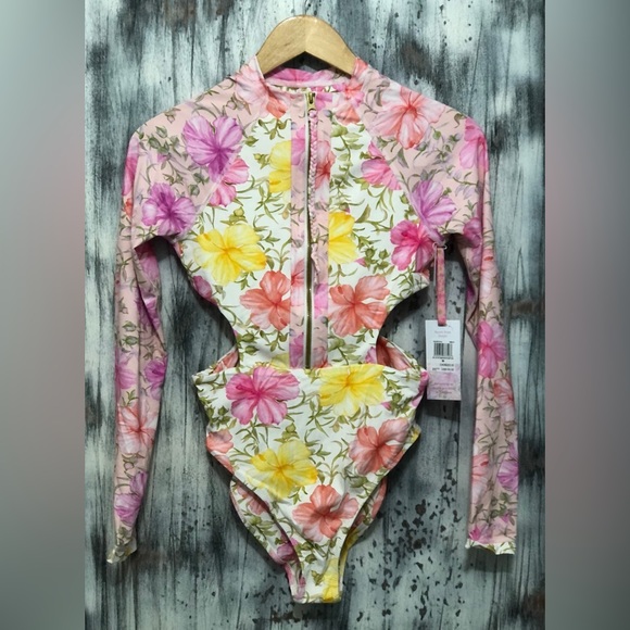 LoveShackFancy | Swim | Loveshackfancy X Hurley Hibiscus Long Sleeve ...
